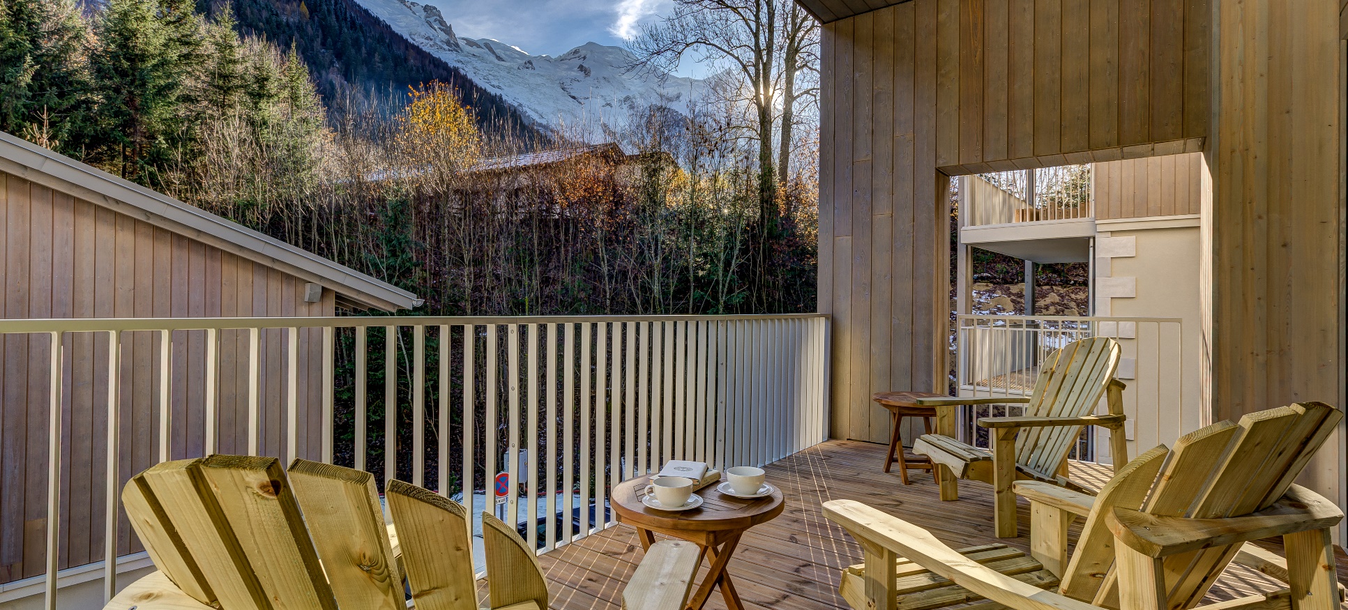 Chamonix Accommodation: Chalets & apartments - Mountain Base